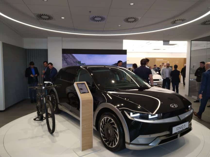 Hyundai otevřel v Praze centrum e-mobility | Autoklastr