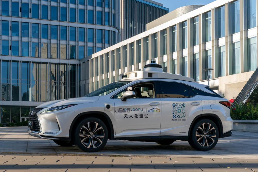 Plně autonomní taxi Pony.ai v Pekingu | Autoklastr